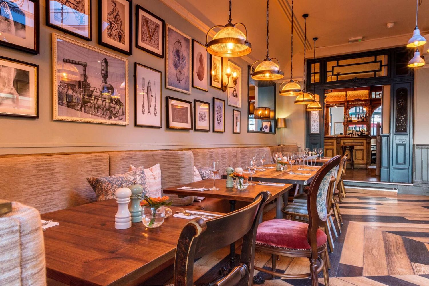 Christmas - Victoria Surbiton