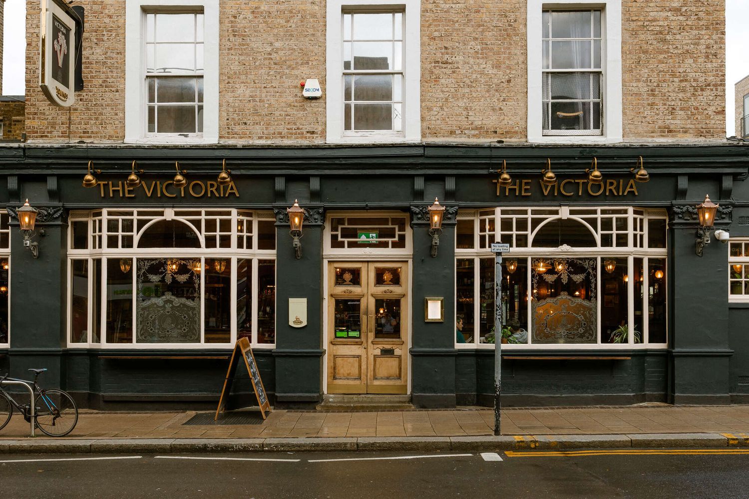Home - Victoria Surbiton